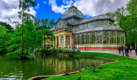 HOTEL AR PARQUESUR (B&B)